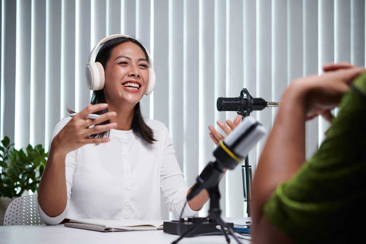 Podcast Monetization Strategies: How To Monetize a Podcast - Uplevel ... Podcast Monetization Strategies: How To Monetize a Podcast - Uplevel ...